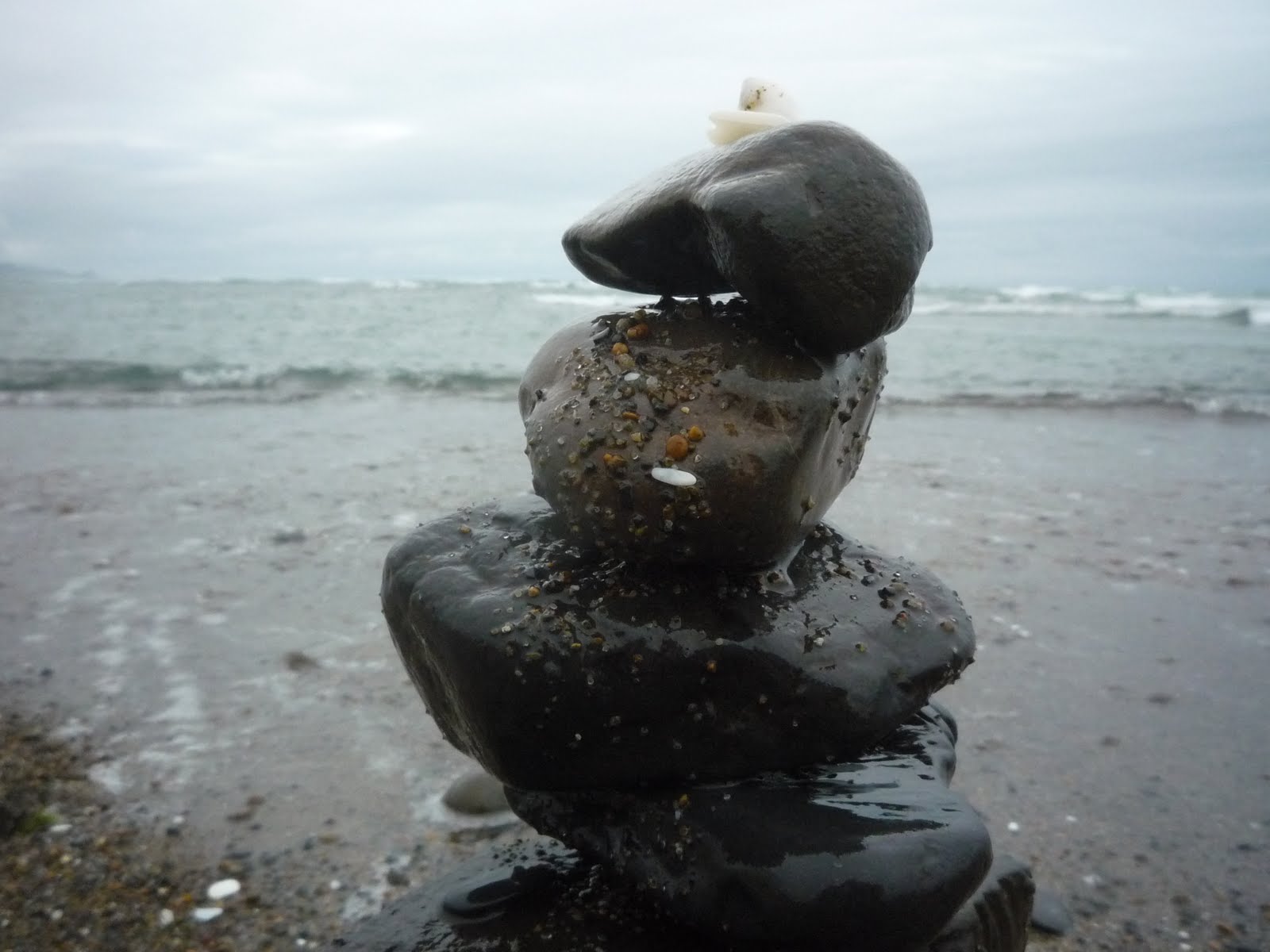 Tidal Art: Five Rock Monument