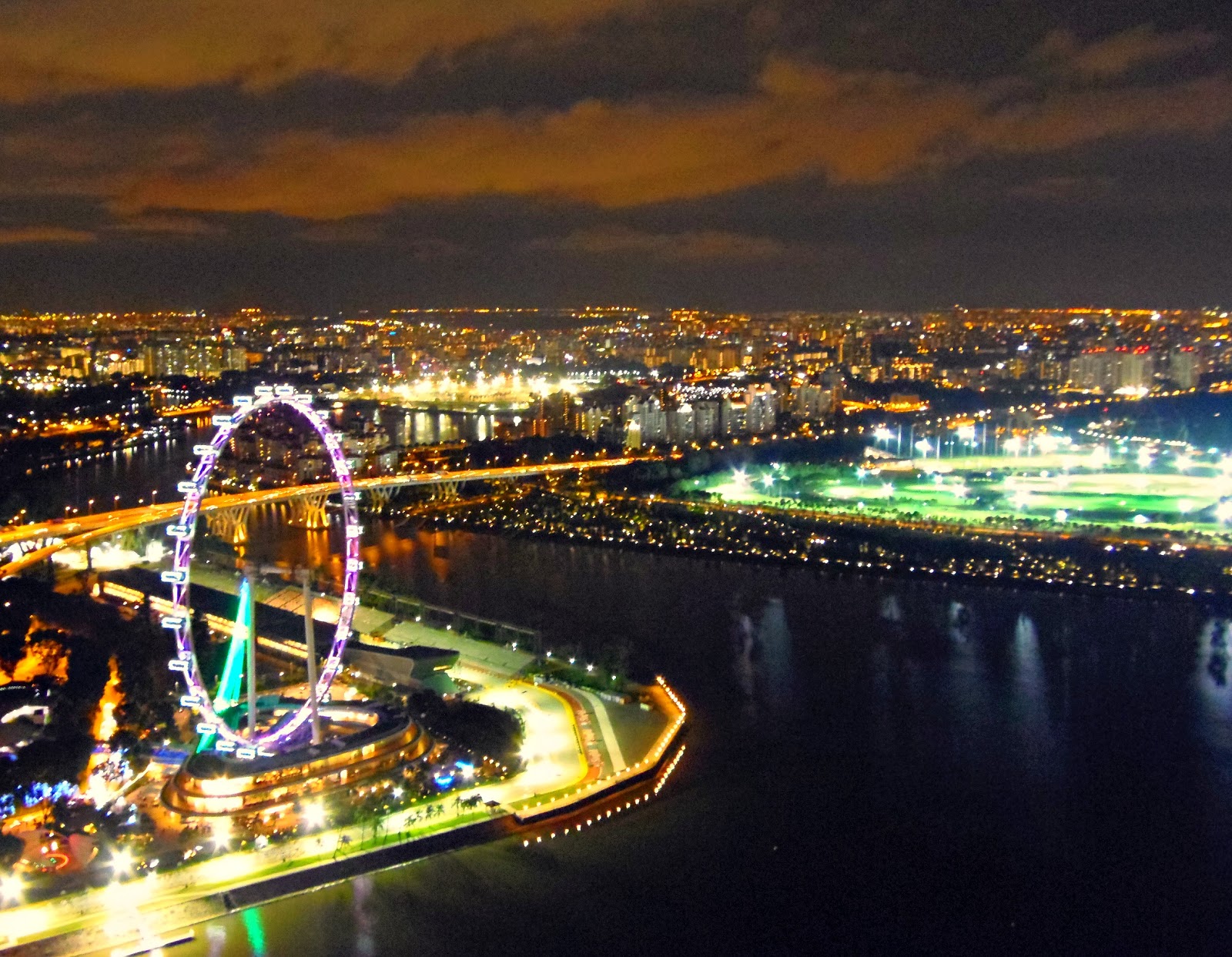 Travelblogger: Utazási élménybeszámolók. : Szingapúr az Oroszlánváros