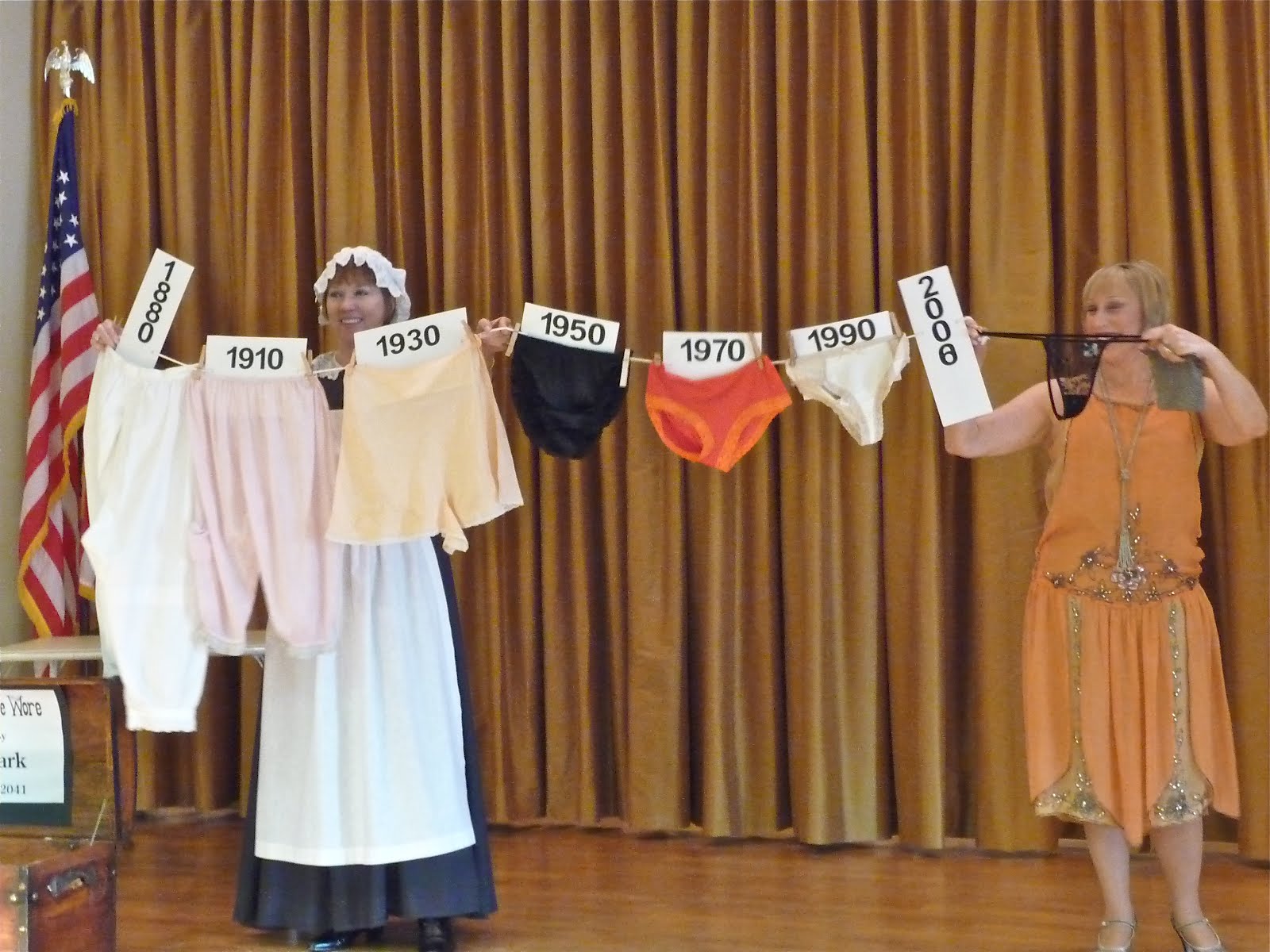 WayWeWore Vintage: Lingerie Clothes Line