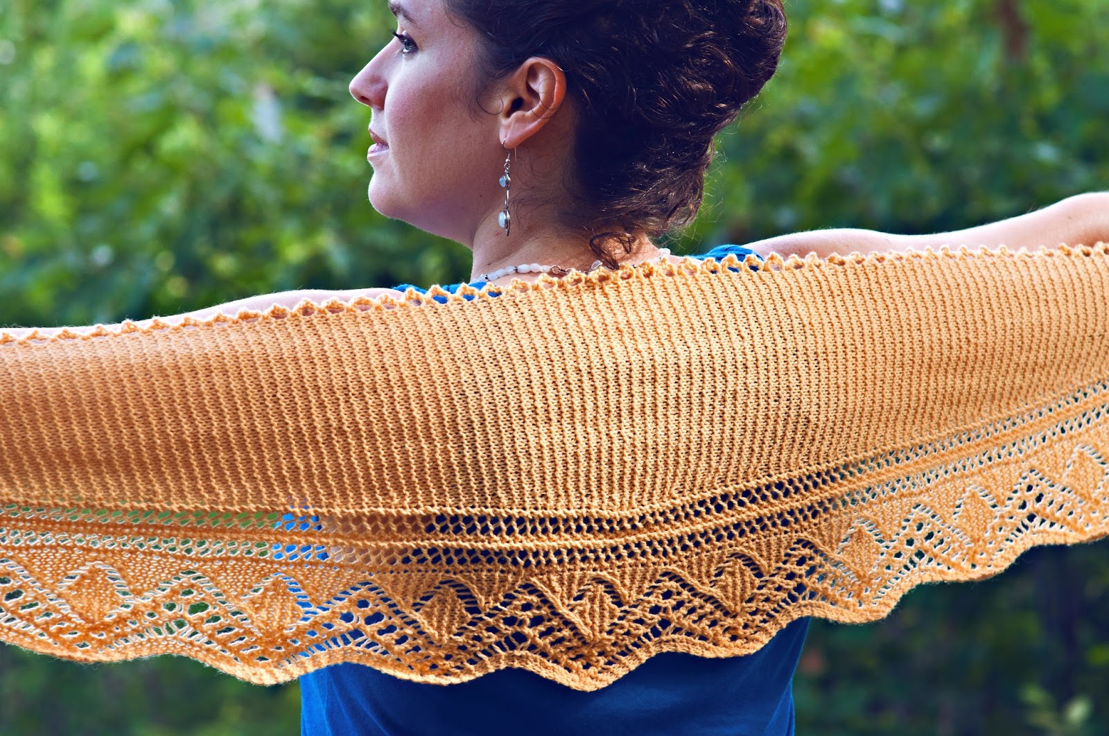 Tricotbec: Ode to the Spring: a collection of sideways shawls