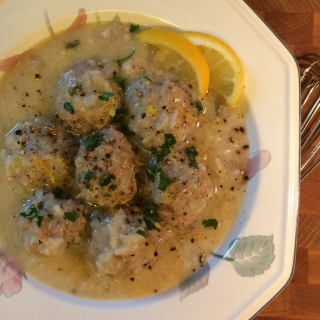 SWEET ALMOND TREE: GIOUVARLAKIA OR... GREEK MEATBALL DUMPLING SOUP