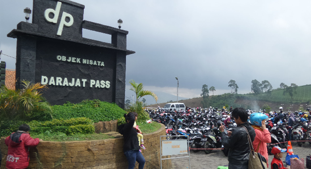 Harga Tiket, Rute, Fasilitas Wisata Darajat Pass Water Park Garut Terbaru 2022