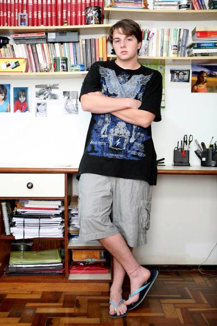 HIPERSESSÃO : Por onde anda 'Felipe Latgé', o 'Otávio' de 'Da Cor do ...