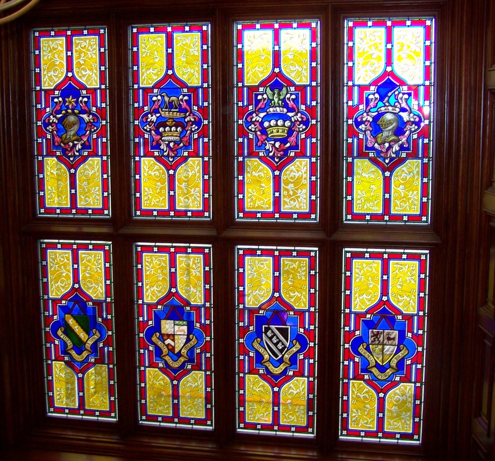 Irish Heraldry: Brownlow House, Lurgan - Heraldry