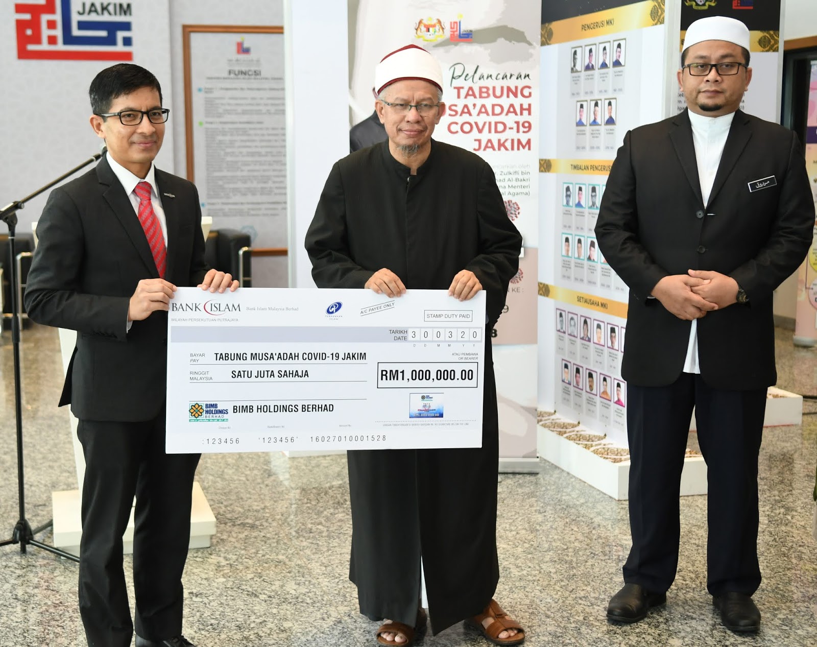 BHB, Bank Islam Contributes RM1.6 Million for Covid-19 Efforts ...