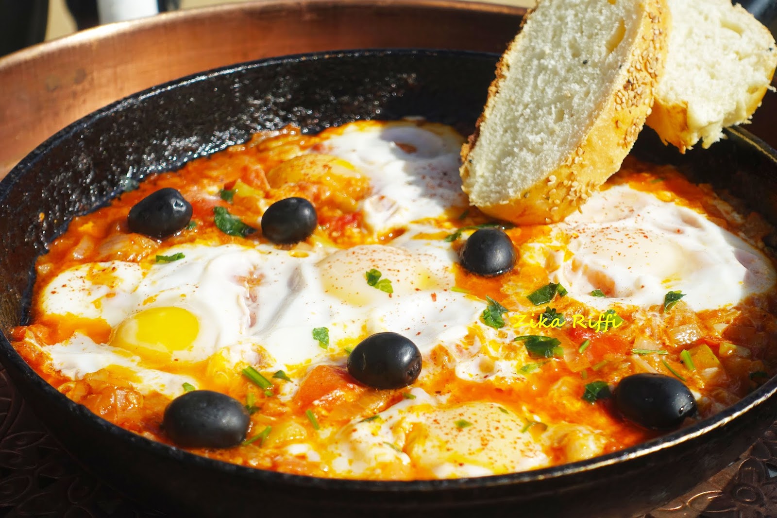 CHAKCHOUKA AUX OIGNONS VERTS DU PRINTEMPS / RAMADAN 2019