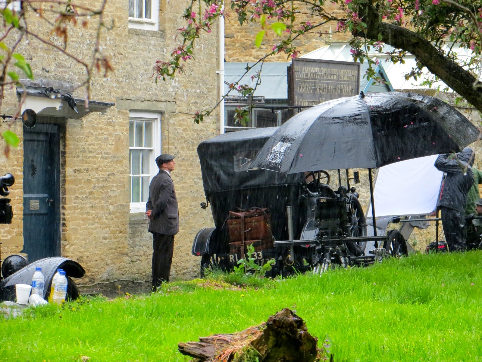 Curiouser and Curiouser: Downton Abbey film shoot in the pouring rain