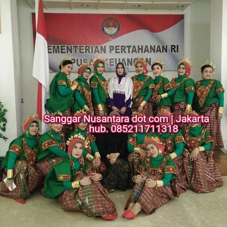 " SANGGAR NUSANTARA DOT COM " | Jakarta: SEWA BAJU ADAT BUGIS ...