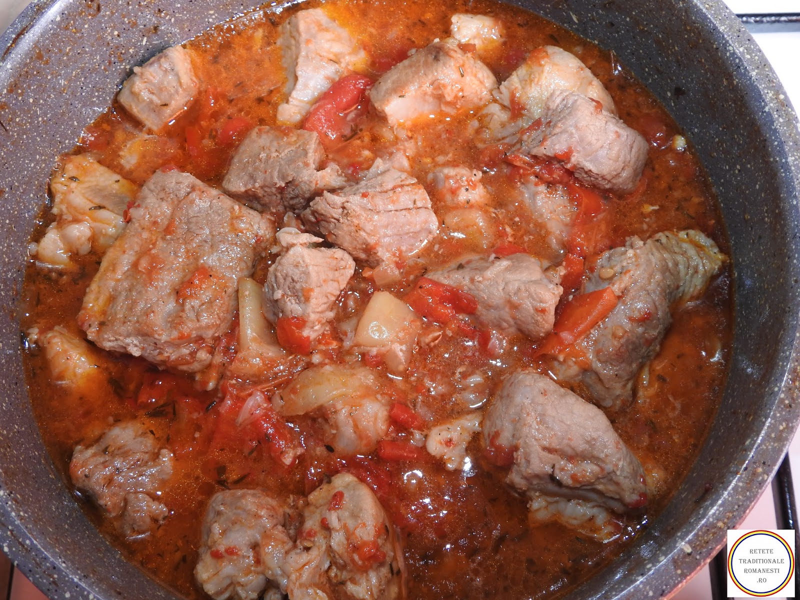 Friptura de porc la ceaun reteta | Retetetraditionaleromanesti.ro