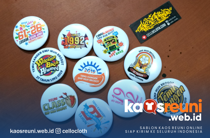Pin Peniti Pin Gantungan Kunci Reuni Kelas - Kaos Reuni - KAOS REUNI ONLINE