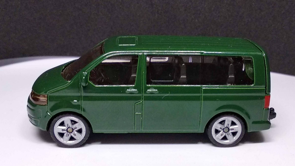 #1070 - VW T5 Multivan FACEFLIFT - von/ab ca.: 2013 - (SIKU SuperSerie)