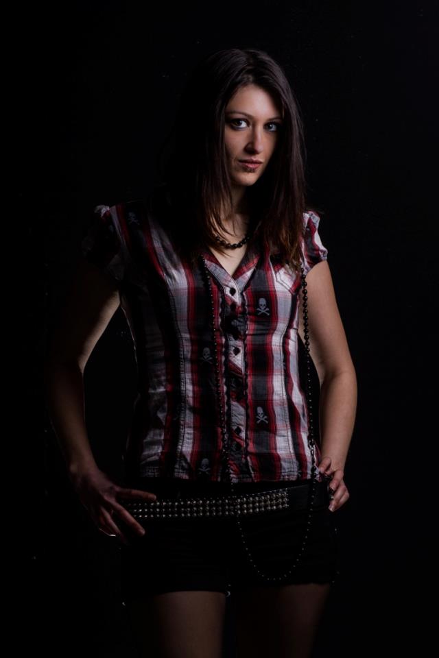 Eths: Confirma como nueva vocalista a Rachel Aspe | BaphV13