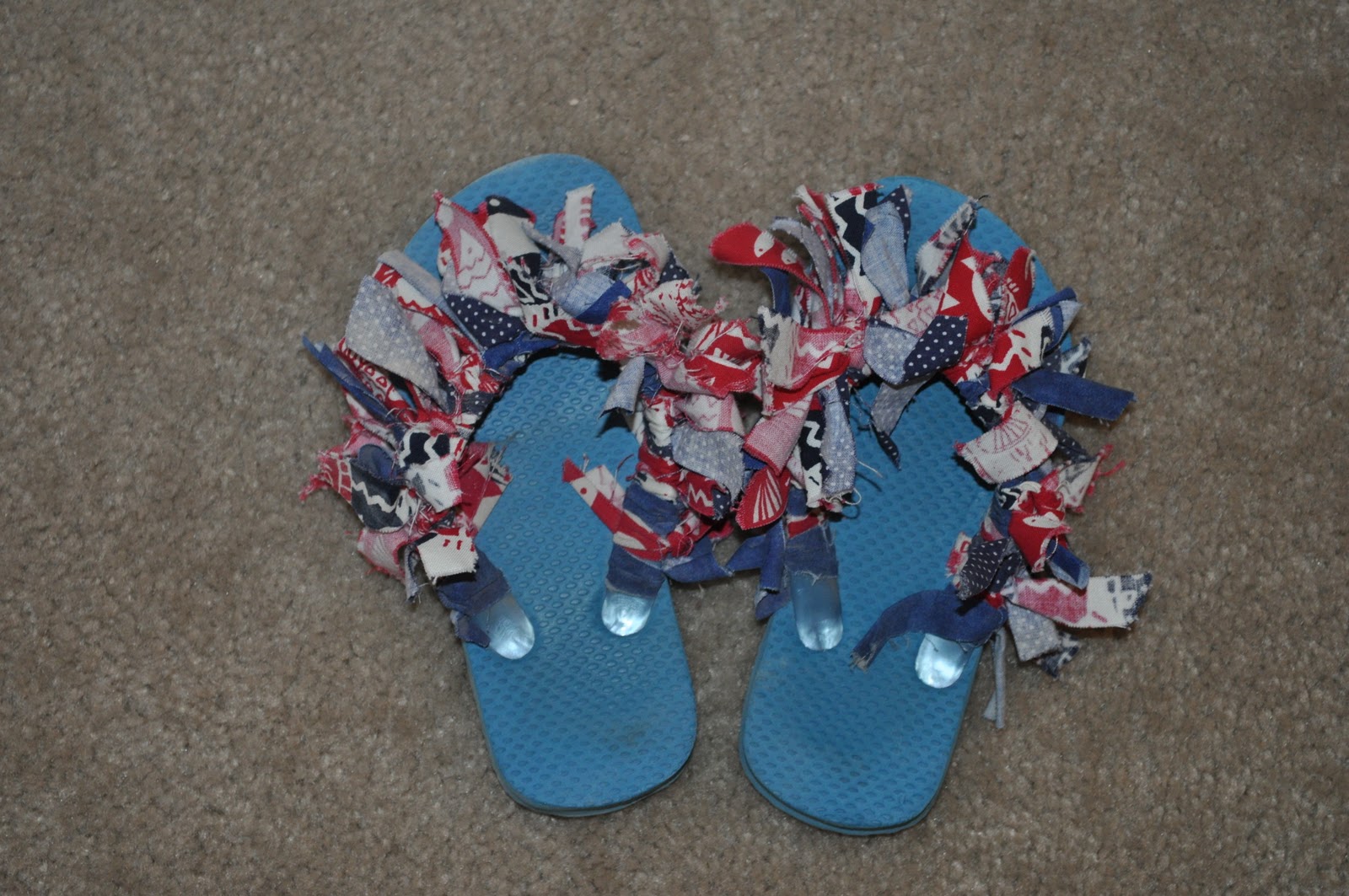 Crafty Mandi: Scrappy Flip Flops