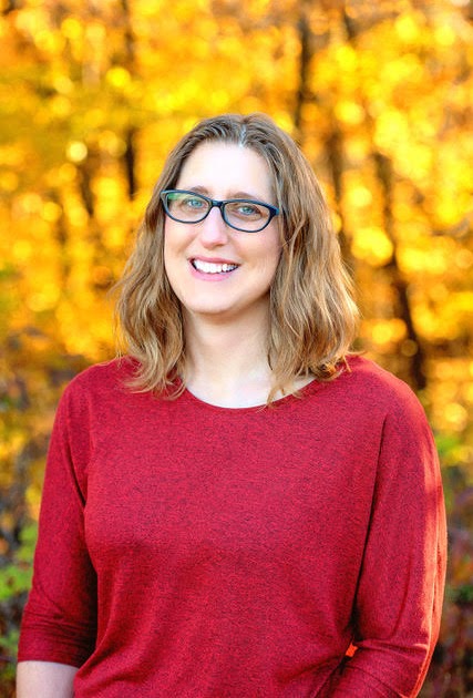 Chick Lit Central: Tracy Krimmer takes us back in time....plus a book ...