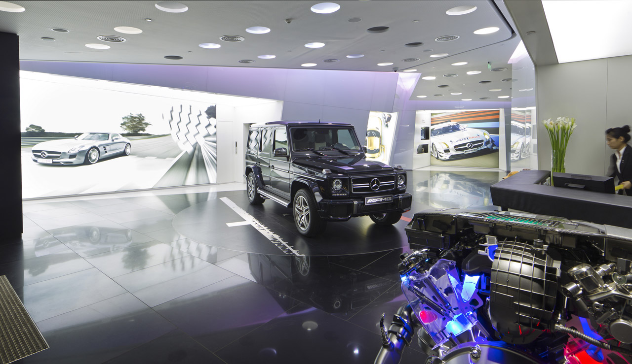 Mary: Mercedes-Benz opens world's first AMG-only dealership in Beijing