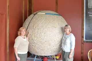 Wanda's Obsessed with Photography: The World's Largest Ball of String