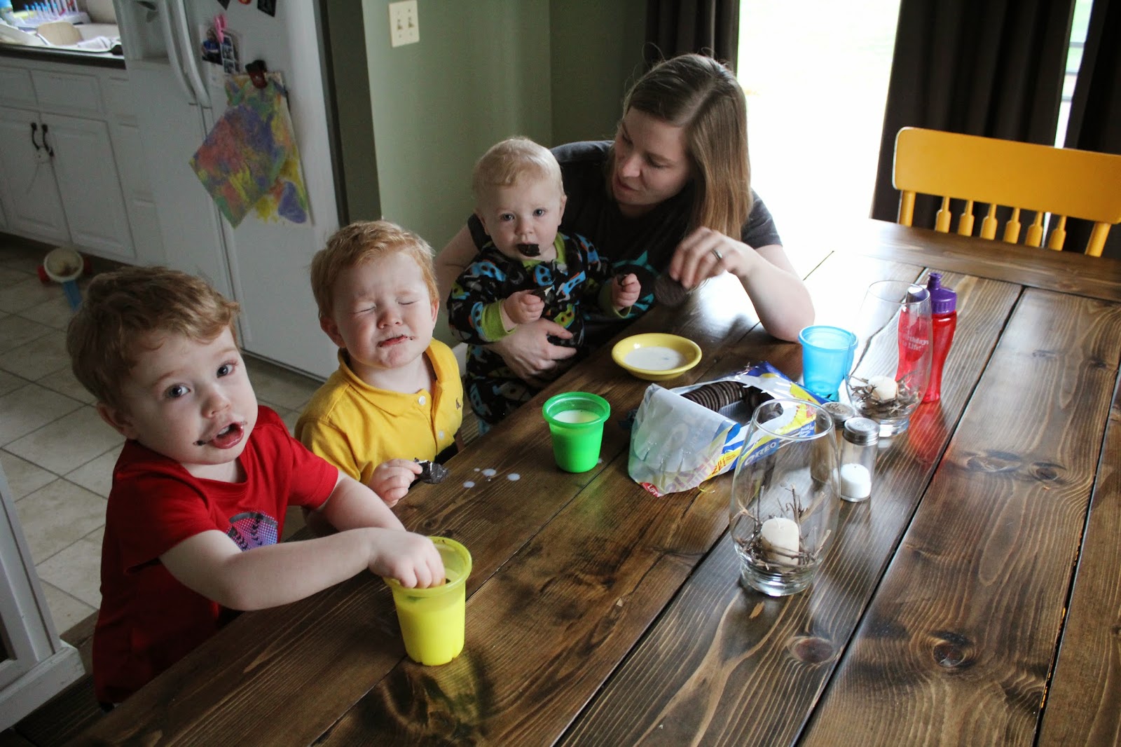 The Prasch Family: Learning how to eat oreos