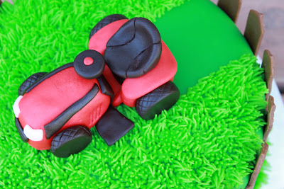 Reese's Pieces and Me: Riding Lawn Mower Cake