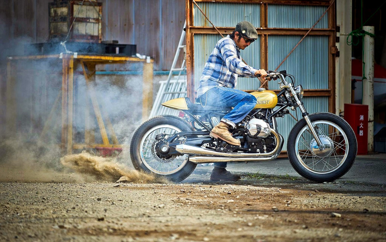 BMW R Nine T Custom Project - RocketGarage - Cafe Racer Magazine