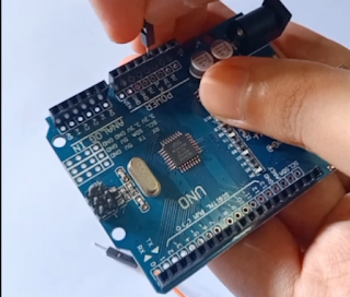 Al Ilmu (Berbagi Ilmu Opo Wae): Laporan IOT (Internet of Things ...