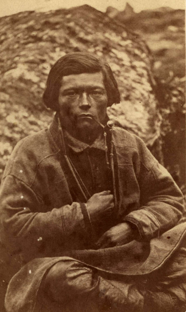 25 Stunning Portraits of Indigenous Sami People Taken by Lotten von ...