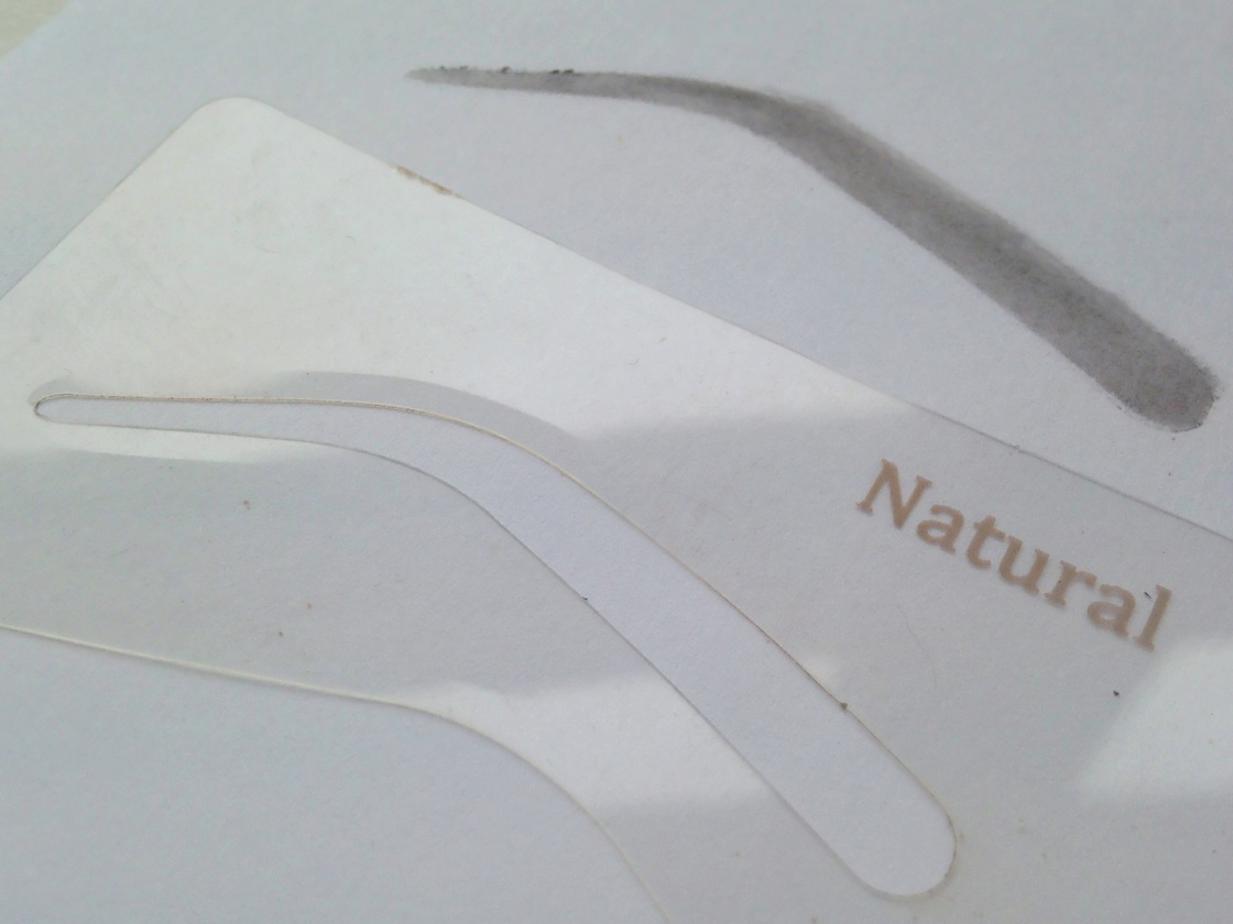 Crown Brush: Perfect Brows with The Crownbrush Eyebrow Palette