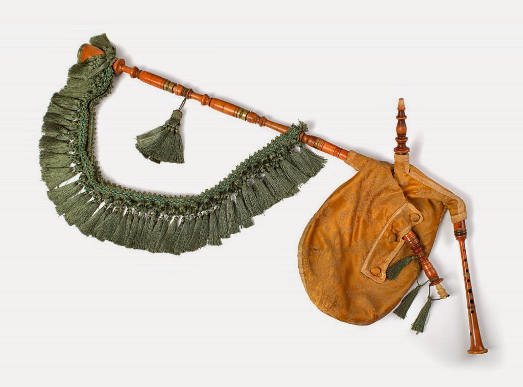 Instrumentos tradicionais galegos.: abril 2014