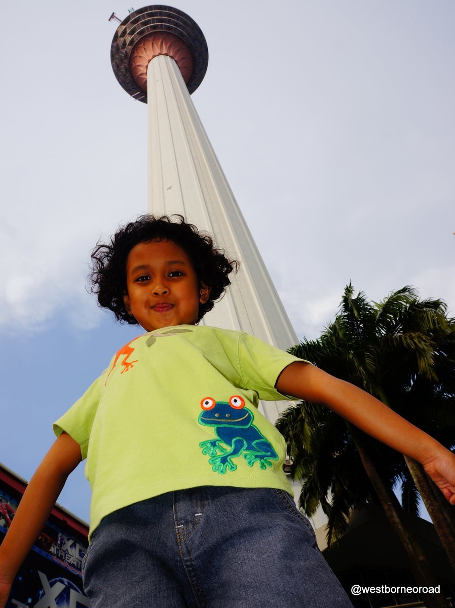 Berwisata ke Menara KL dan Melihat Cakrawala Kuala Lumpur ~ West Borneo ...