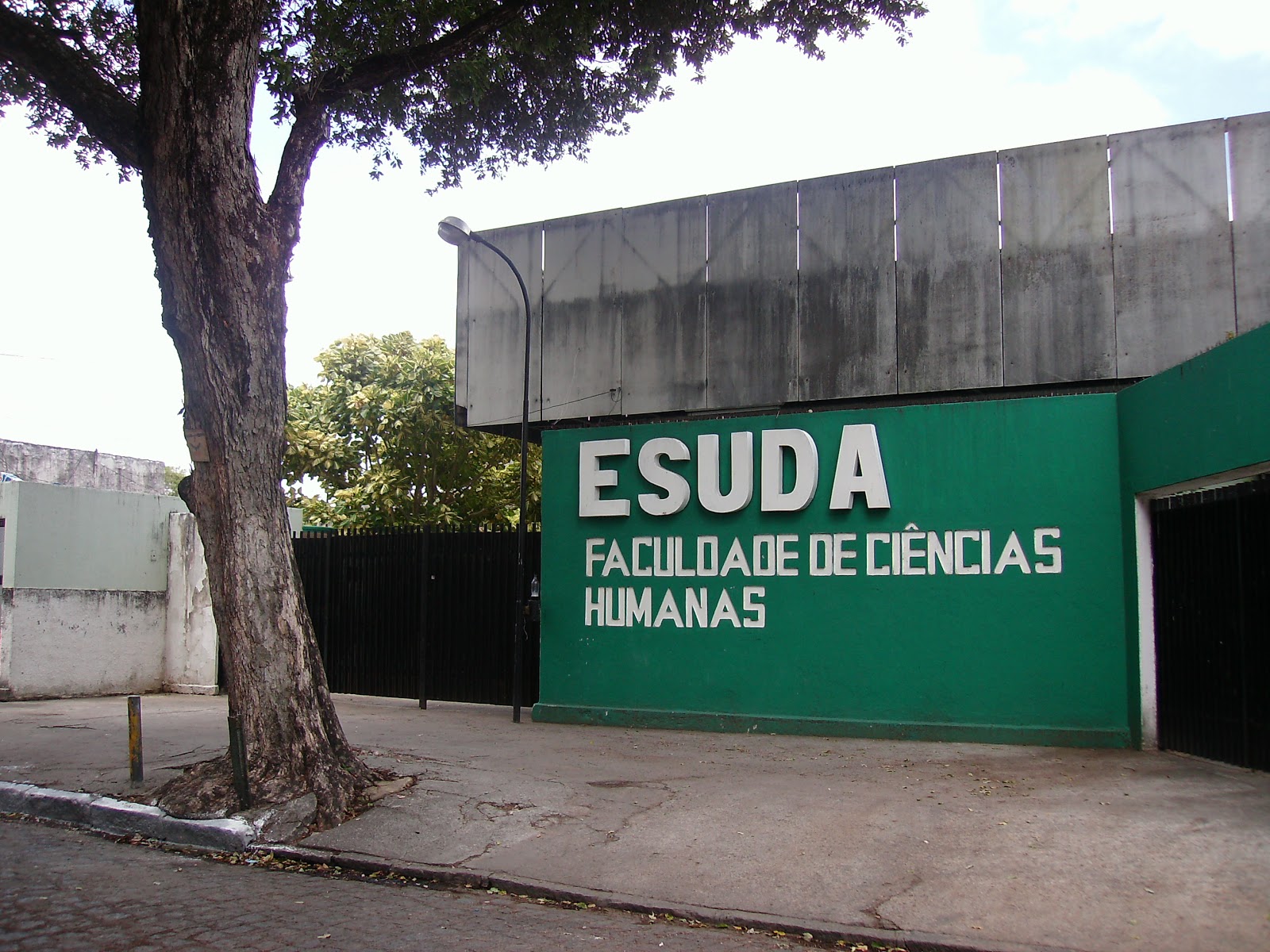 Educação em Pauta: Faculdades em Recife