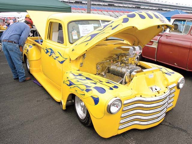 Cars Showroom: Custom Best Pickup Trucks 2