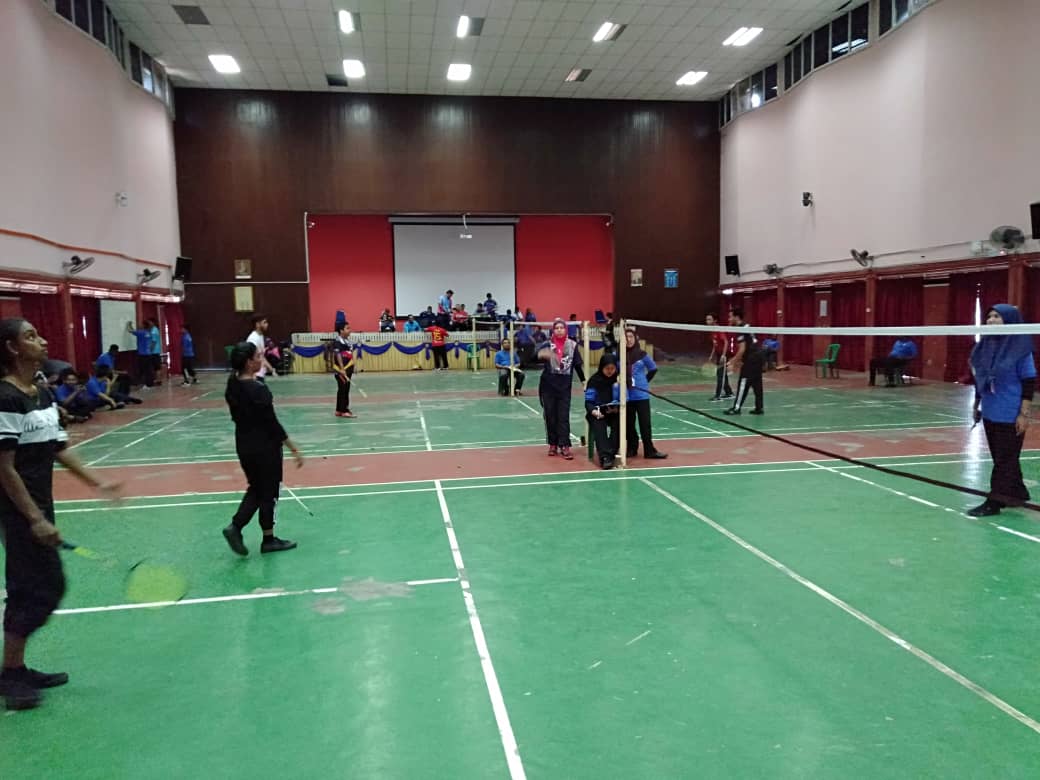SQUAD BADMINTON ILP PERAI
