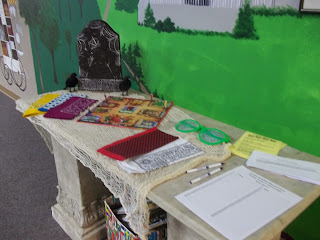 What is Bridget Reading?: Teen Event: Life Size Clue