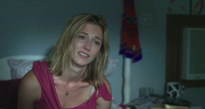 The Horror Hotel: Review : Smiley (2012)