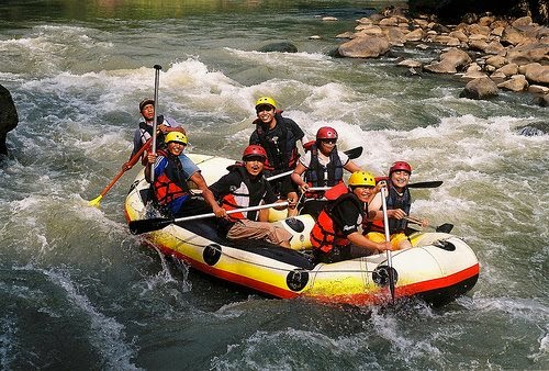 Pengertian Rafting | Outbound Indonesia