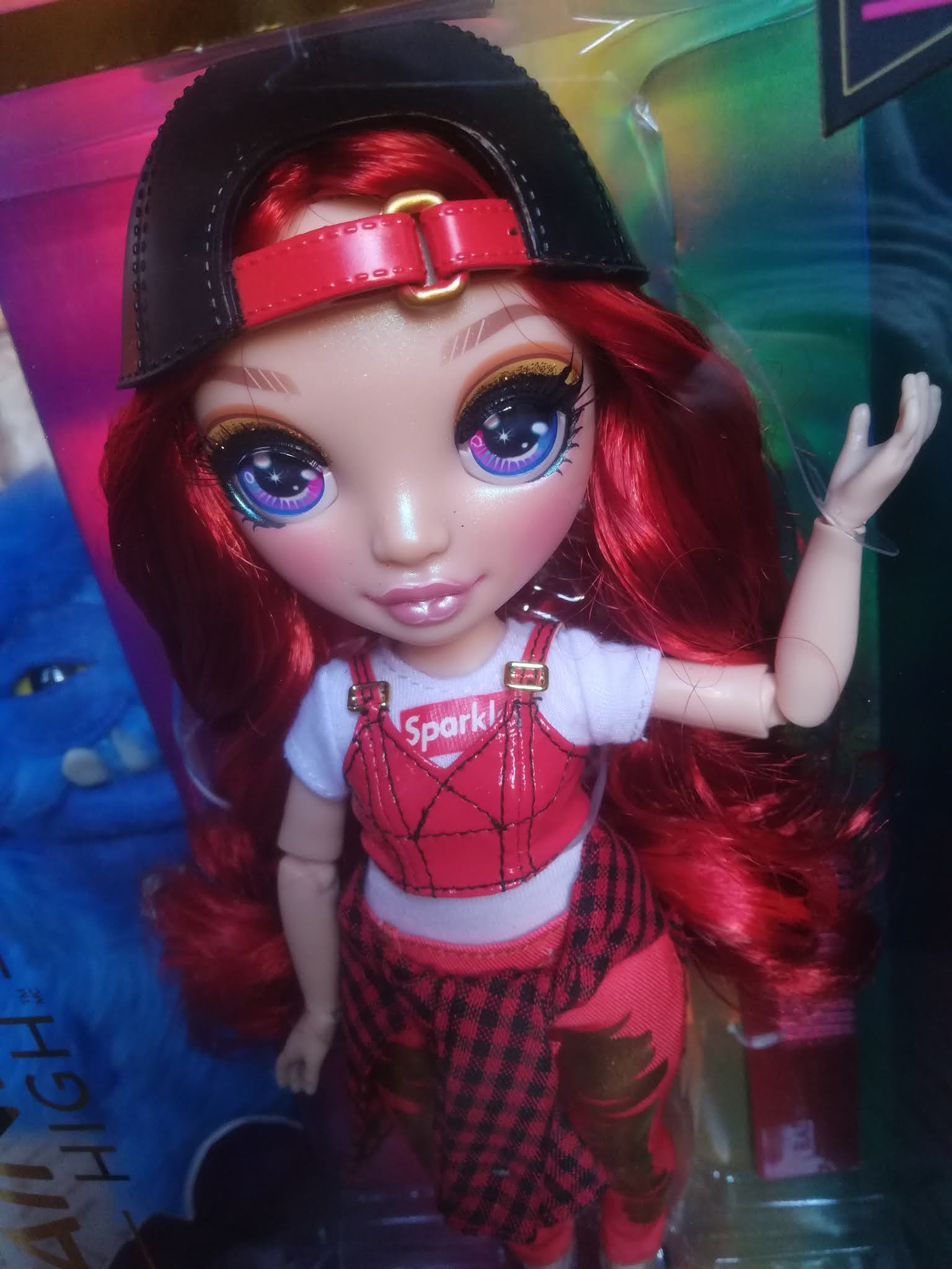 Nukkebuumi: Rainbow High Ruby Anderson