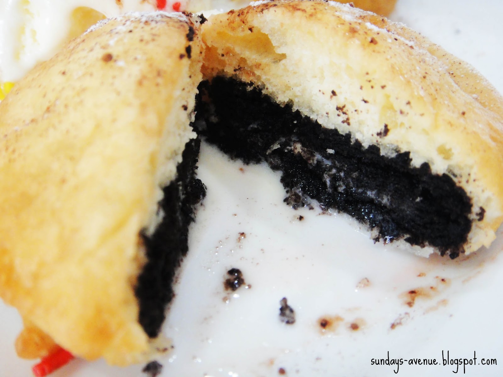 Sunday's Avenue: Chicken Madness at Flaming Wings