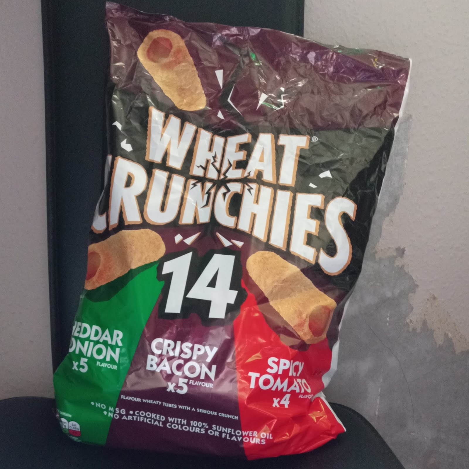 Supersupergirl's Food Reviews: [Review] KP Snacks Wheat Crunchies