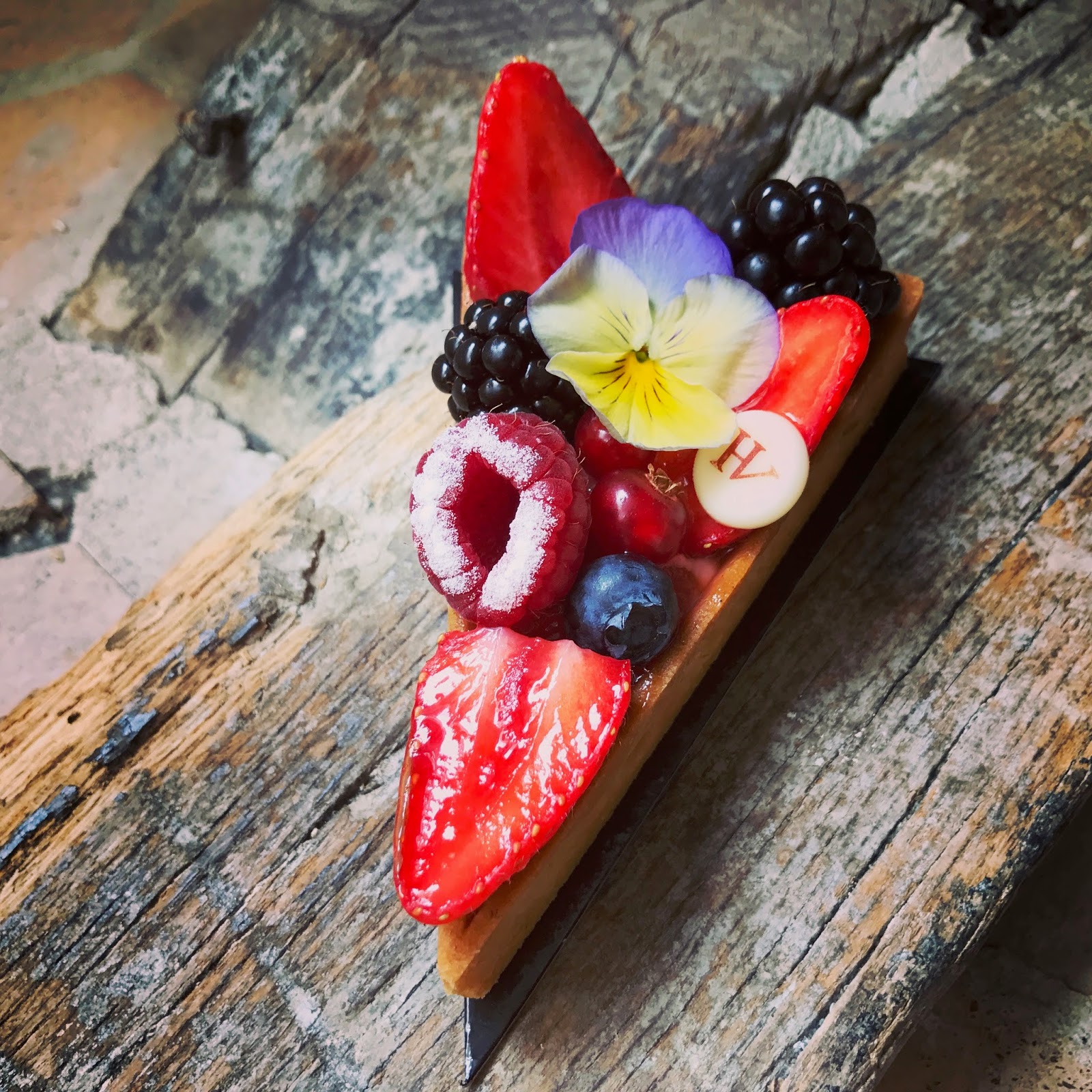 Hugo & Victor Patisserie and Chocolaterie, Paris