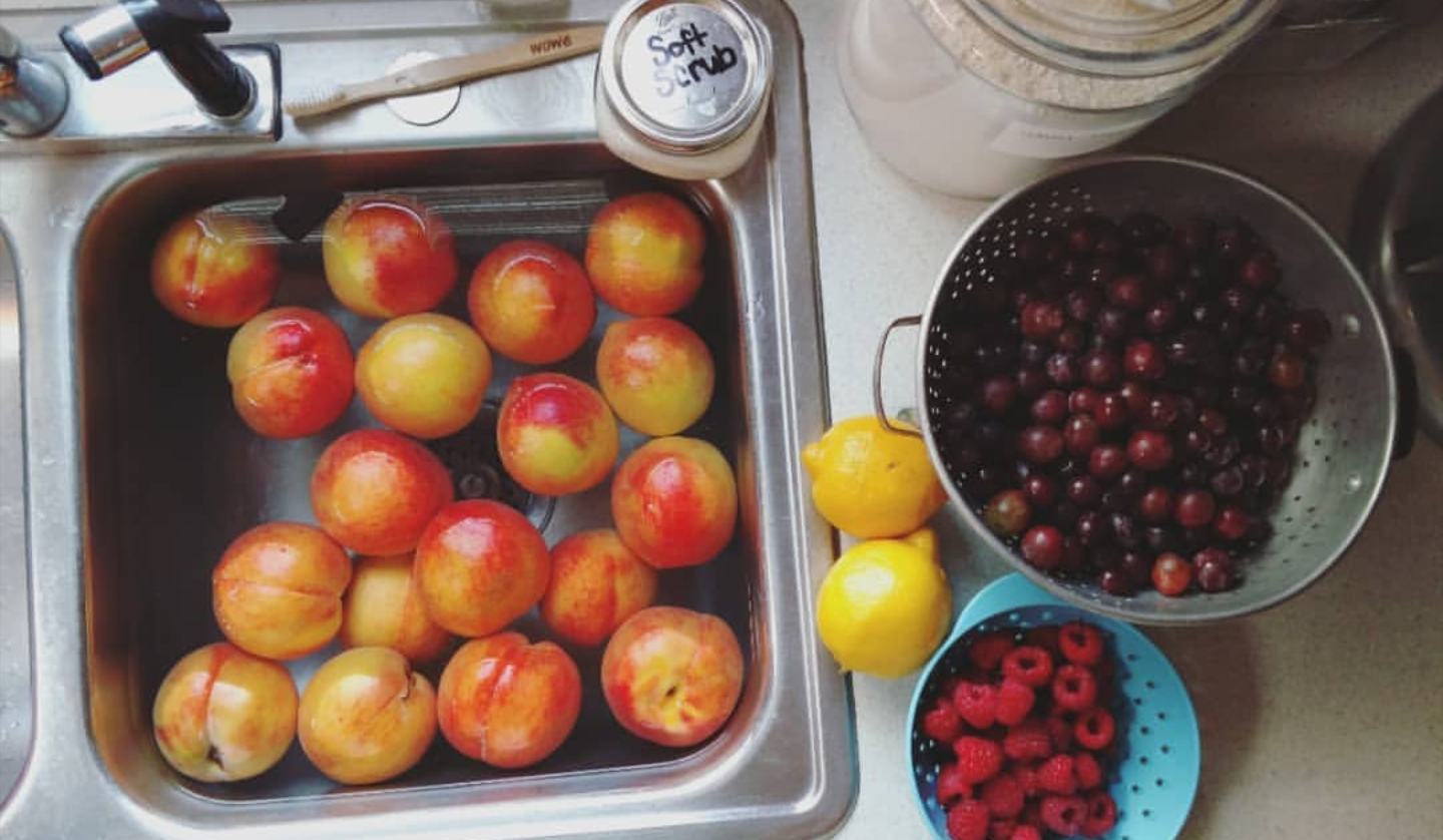 How To Clean Produce- Fruit and Veggie Wash