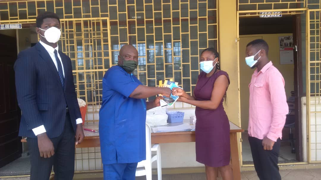 Mr Kenneth Agyei Kuranchie Donates Approved Readers to Osu Children’s ...
