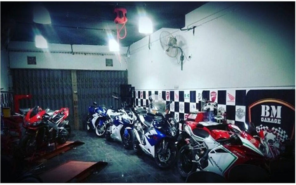 BM GARAGE
