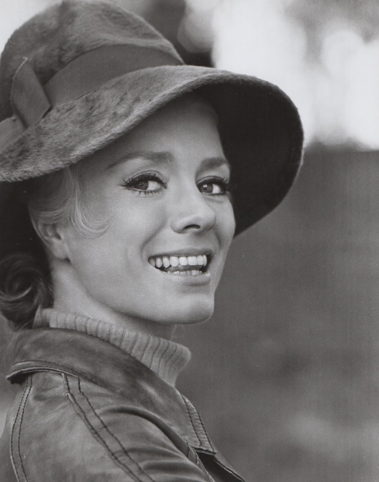 Inger Stevens: Photos