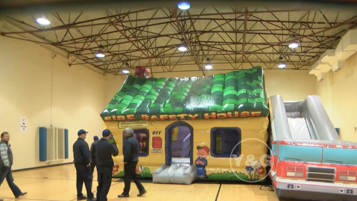 Best inflatable fire safety house for children education.