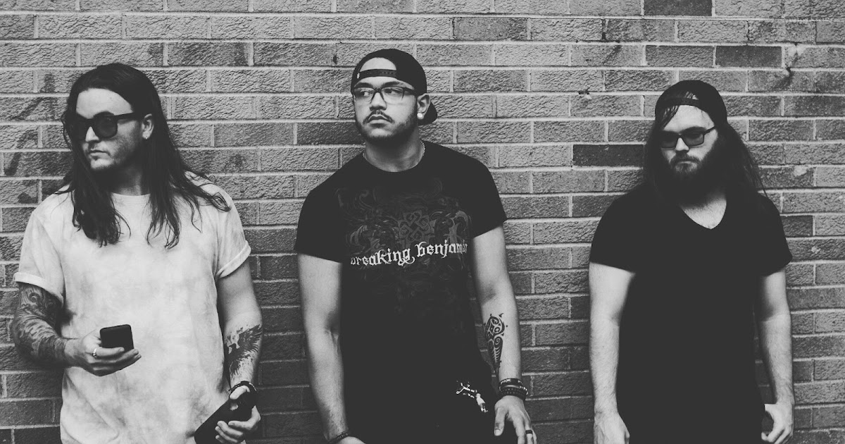 DAYS TO COME - Reveal New Single Vultures"