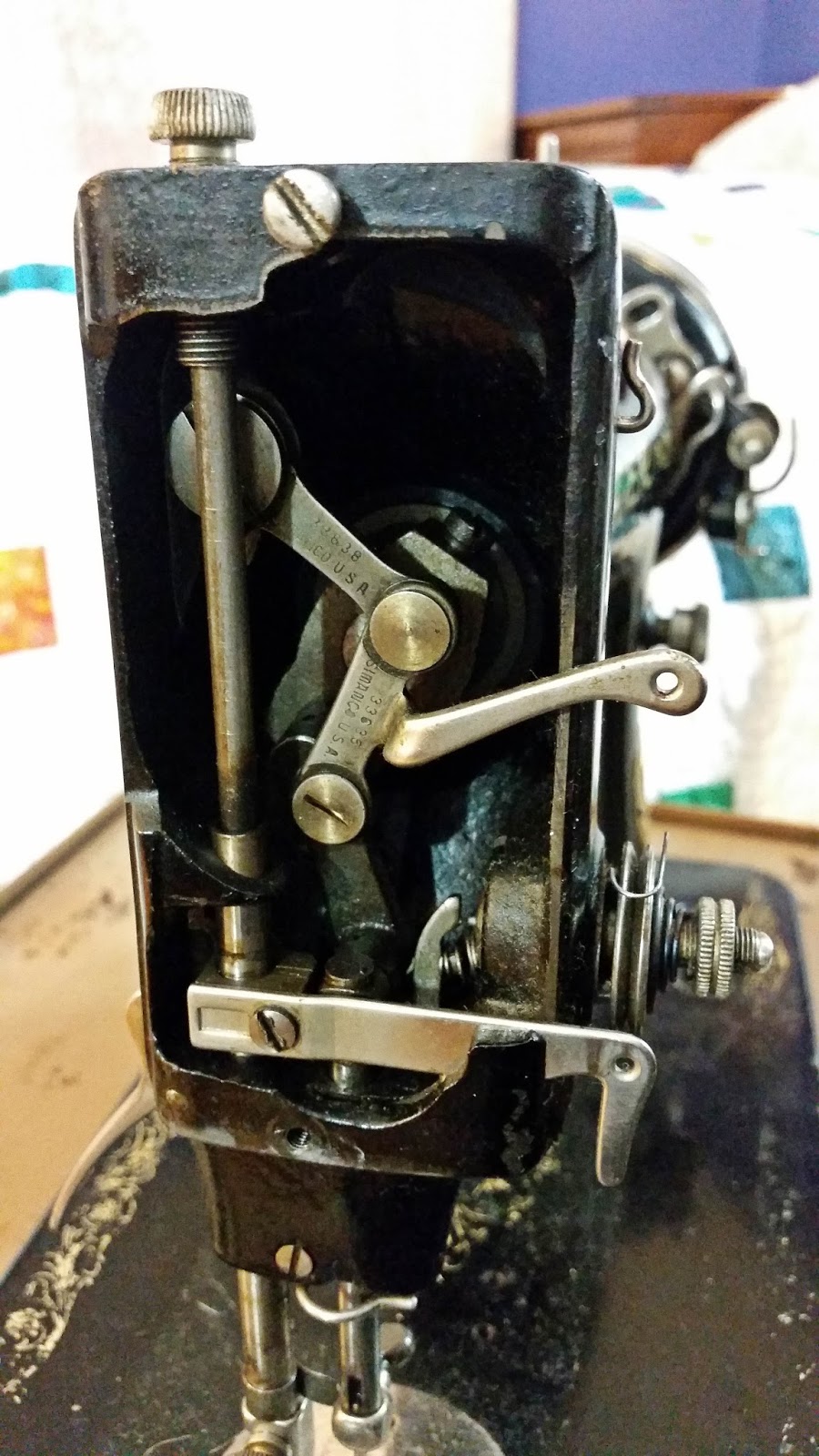 DragonPoodle Studio: Singer 99 conversion to hand crank, bobbin winder ...