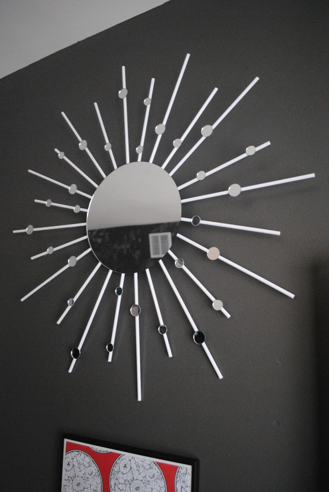 The Funky Junkie: DIY Sunburst Mirror