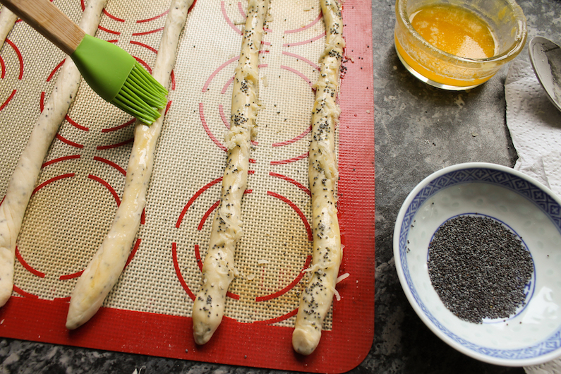 Food Lust People Love: Cheddar Poppy Seed Bread Sticks #BreadBakers