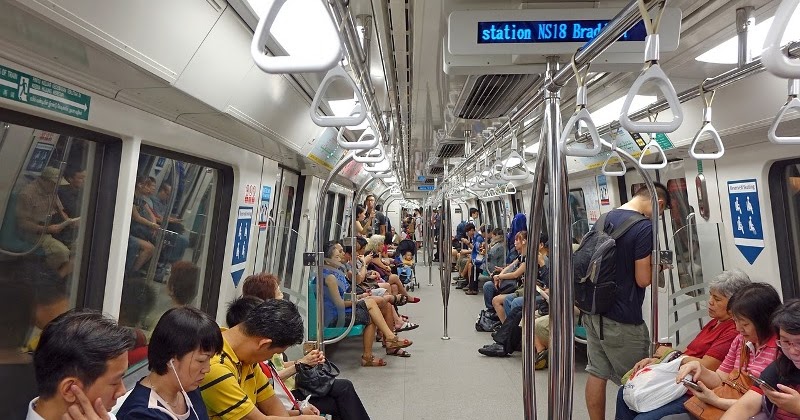 How to Use MRT to Get Around Singapore | Mirwan Choky