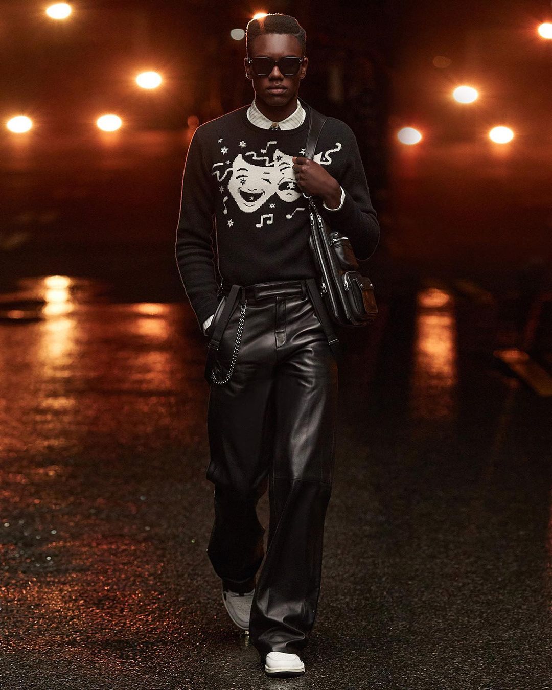 AMIRI lleva su colección de invierno 2021 al puente más popular de Los ...