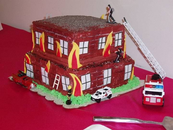 Krispy Kakes: Baking 911